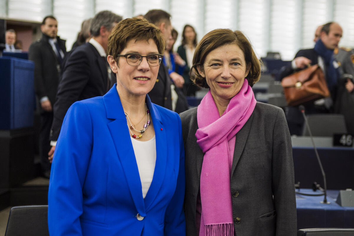 Deutscher Bundestag - Bilddatenbank - Kramp-Karrenbauer, Annegret ...