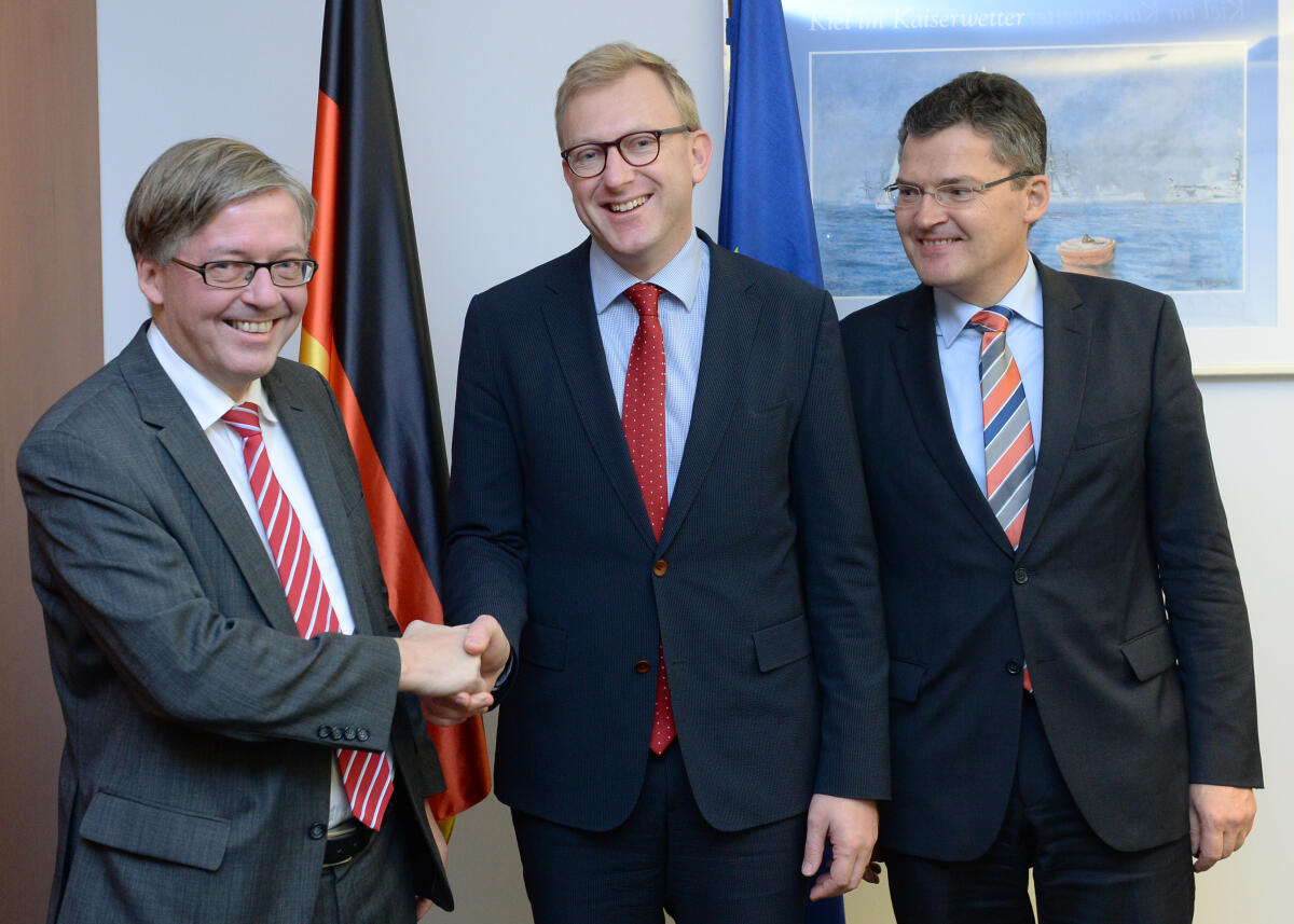 Deutscher Bundestag - Bilddatenbank - Bartels, Hans-Peter; Kiesewetter ...