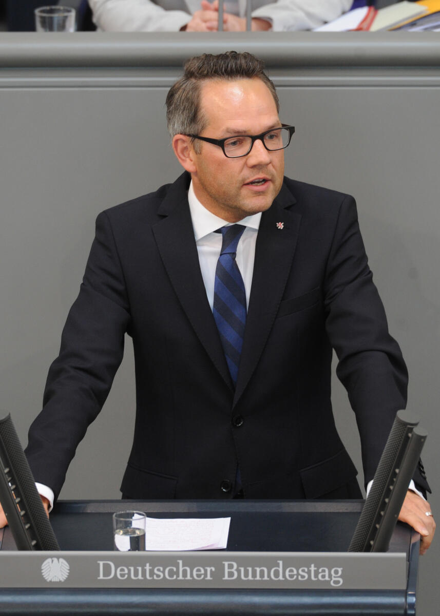 Deutscher Bundestag - Bilddatenbank - Roth, Michael Reichstagsgebäude, Plenarsaal