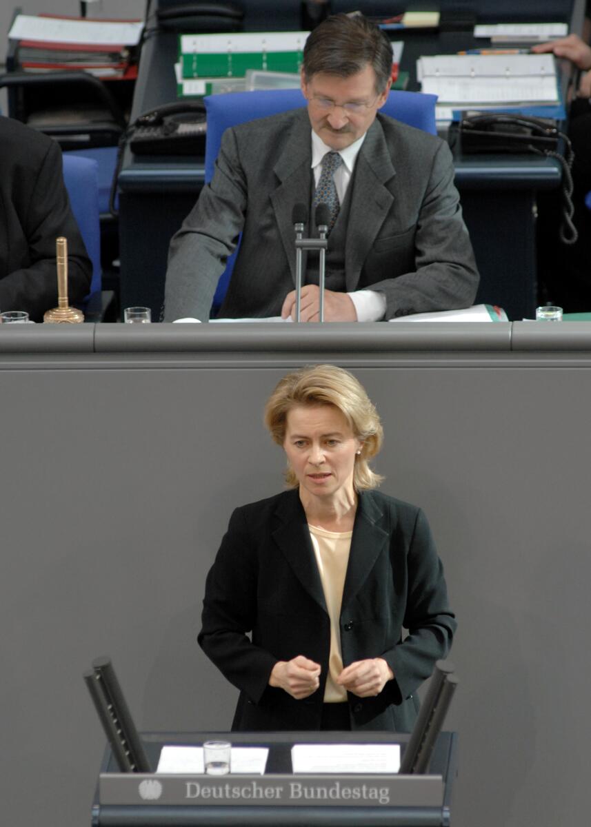 Deutscher Bundestag - Bilddatenbank - Leyen, Ursula von der; Solms ...