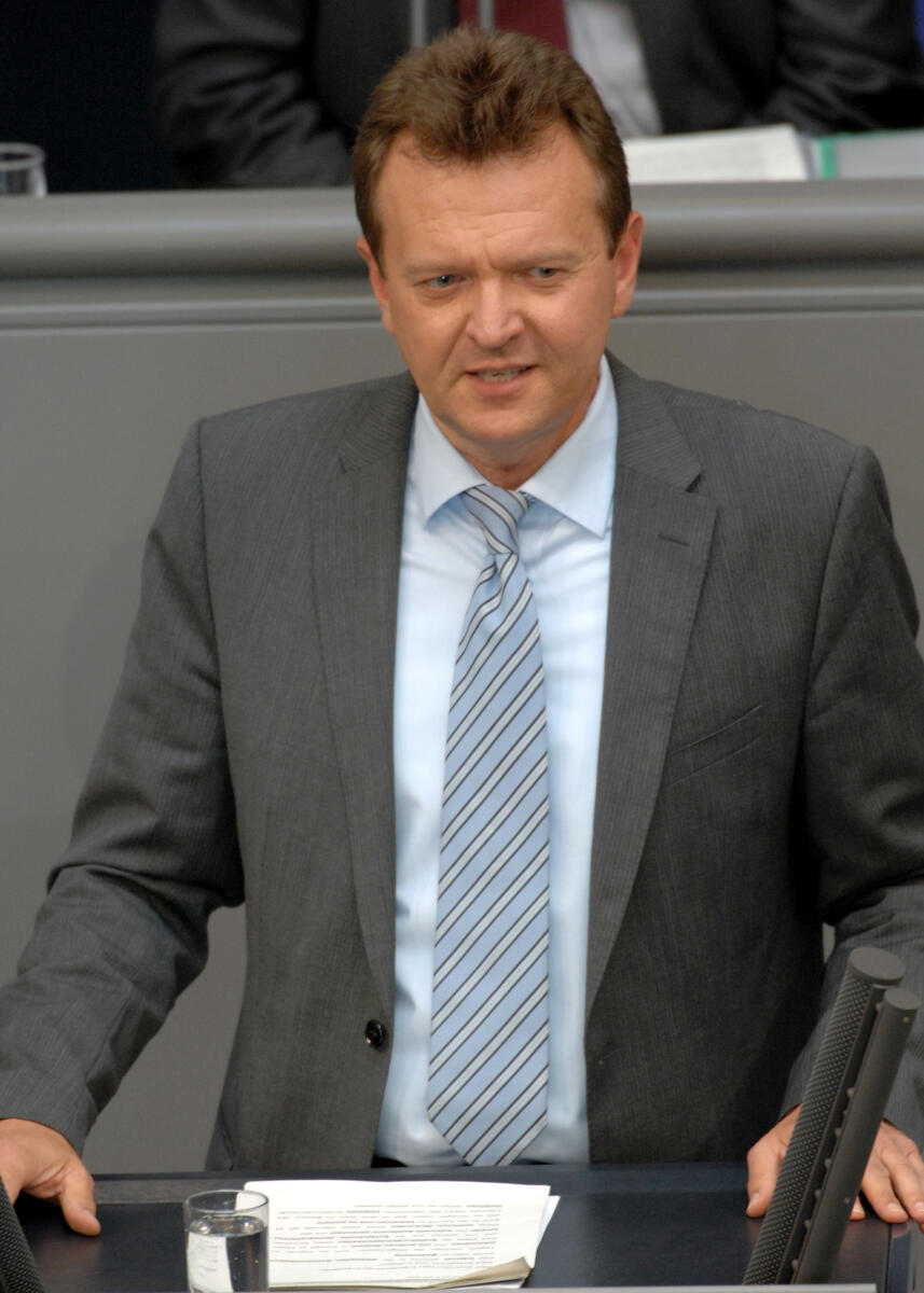 Deutscher Bundestag - Bilddatenbank - Dörmann, Martin Reichstagsgebäude ...